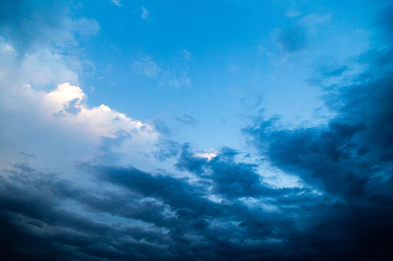 日落时的云彩作为背景_模板素材-稿定设计