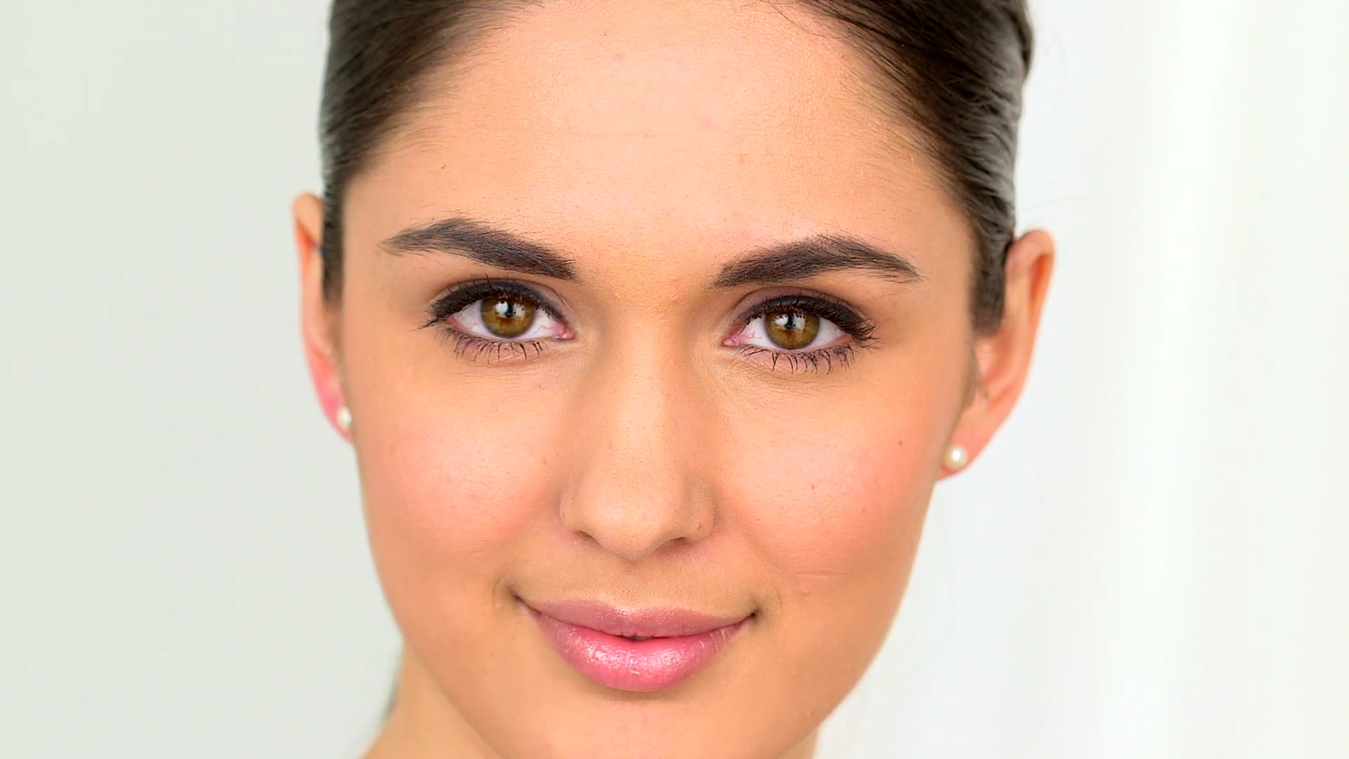 美女特写_模板素材-稿定设计