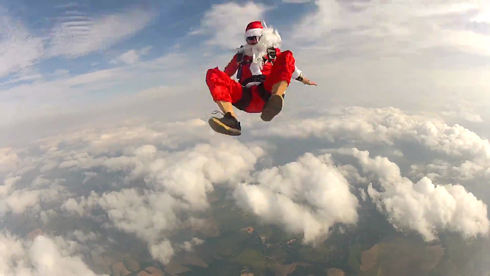 圣诞老人跳伞运动员_模板素材-稿定设计
